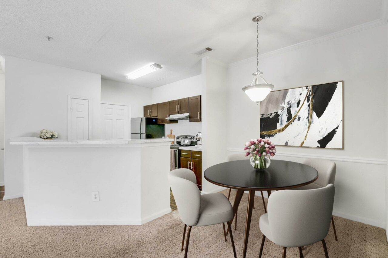 Norcross Apartments | Photo Gallery | Halston Paces Crossing